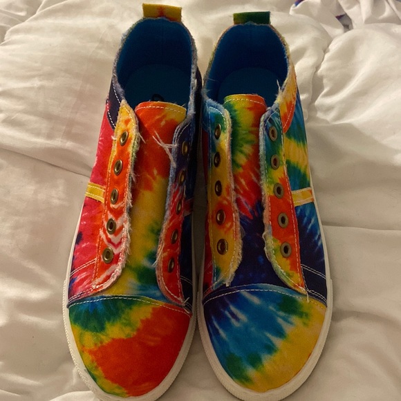 Outwoods | Shoes | Tie Dye Sneakers | Poshmark